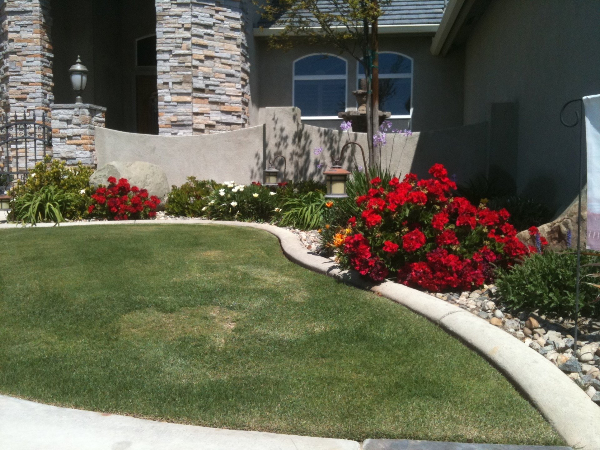 Concrete Curbing | Paver Edging | Bakersfield, CA