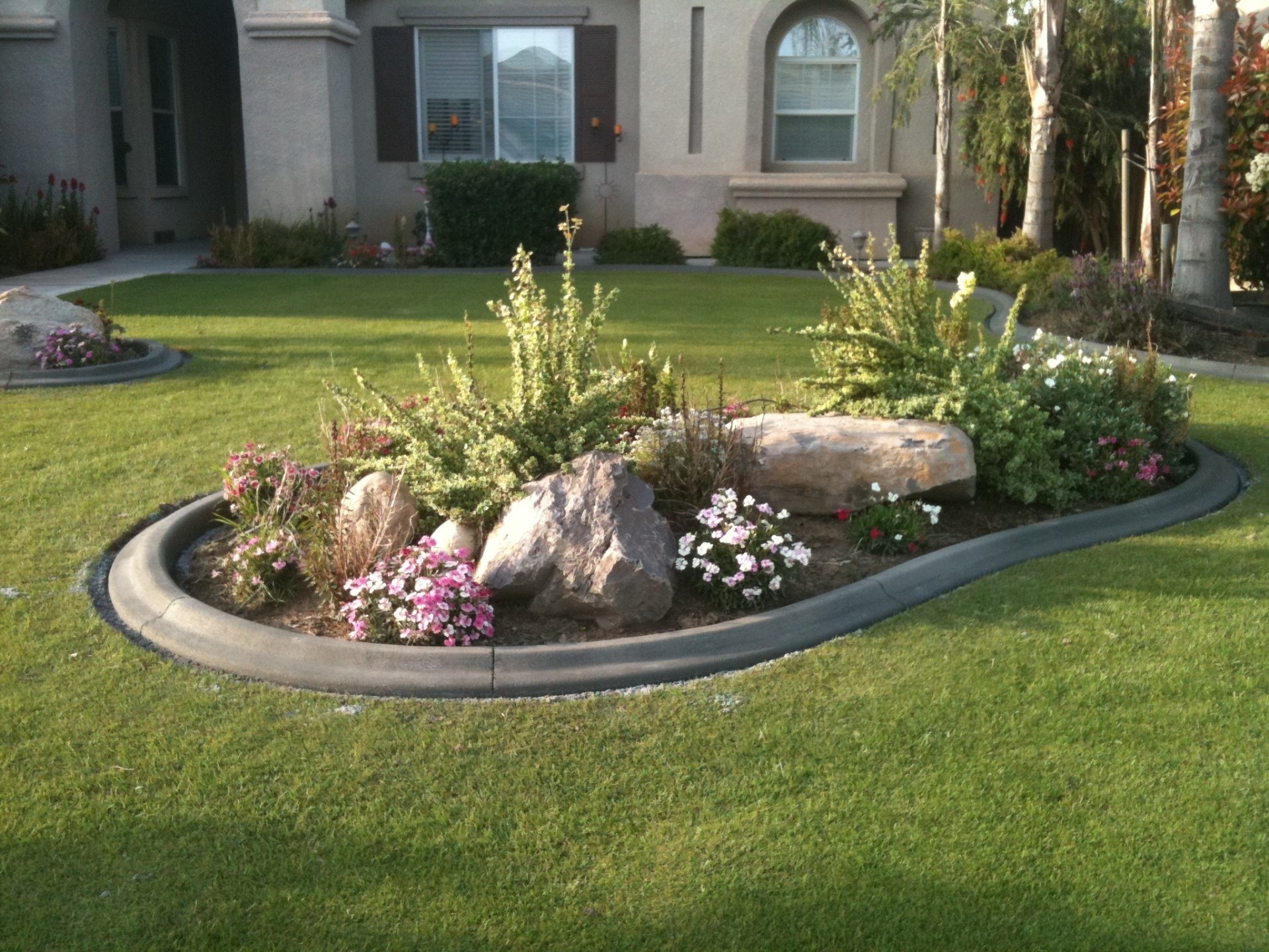 Concrete Curbing | Paver Edging | Bakersfield, CA