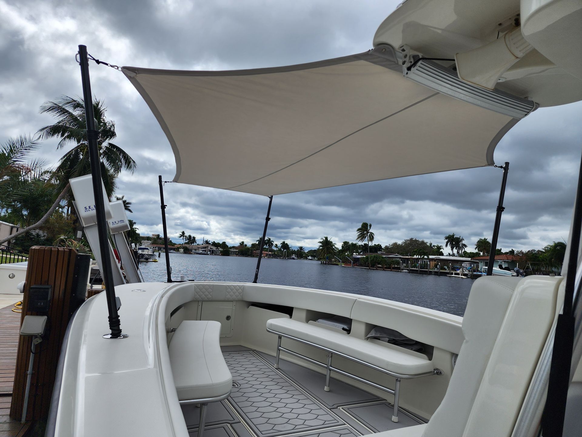 Custom Sunshades | Fort Lauderdale, FL