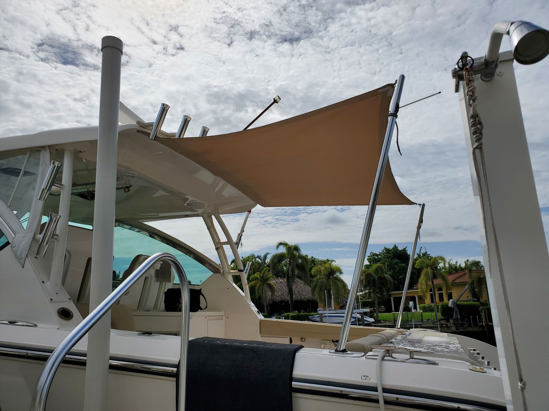 Custom Sunshades | Fort Lauderdale, FL