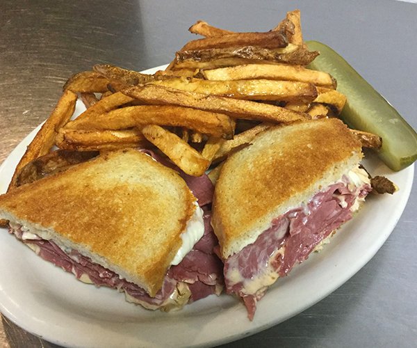 Dead End Bar & Grill | Pizza | Fox River Grove, IL