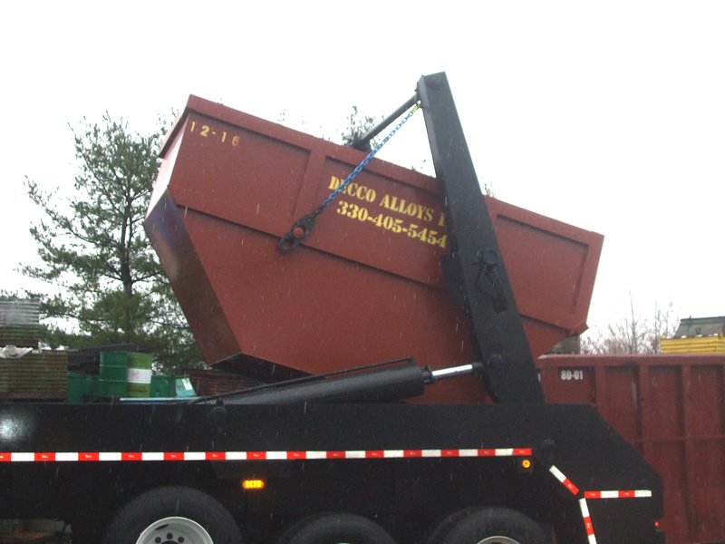 Trucks | Equipment Containers | Twinsburg, OH