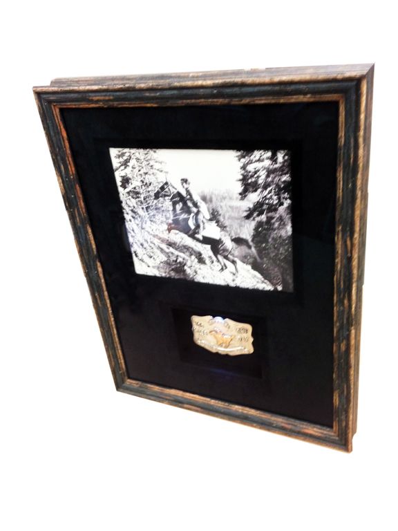 Hall of Frame Gallery and Framing Services | Roseville, CA