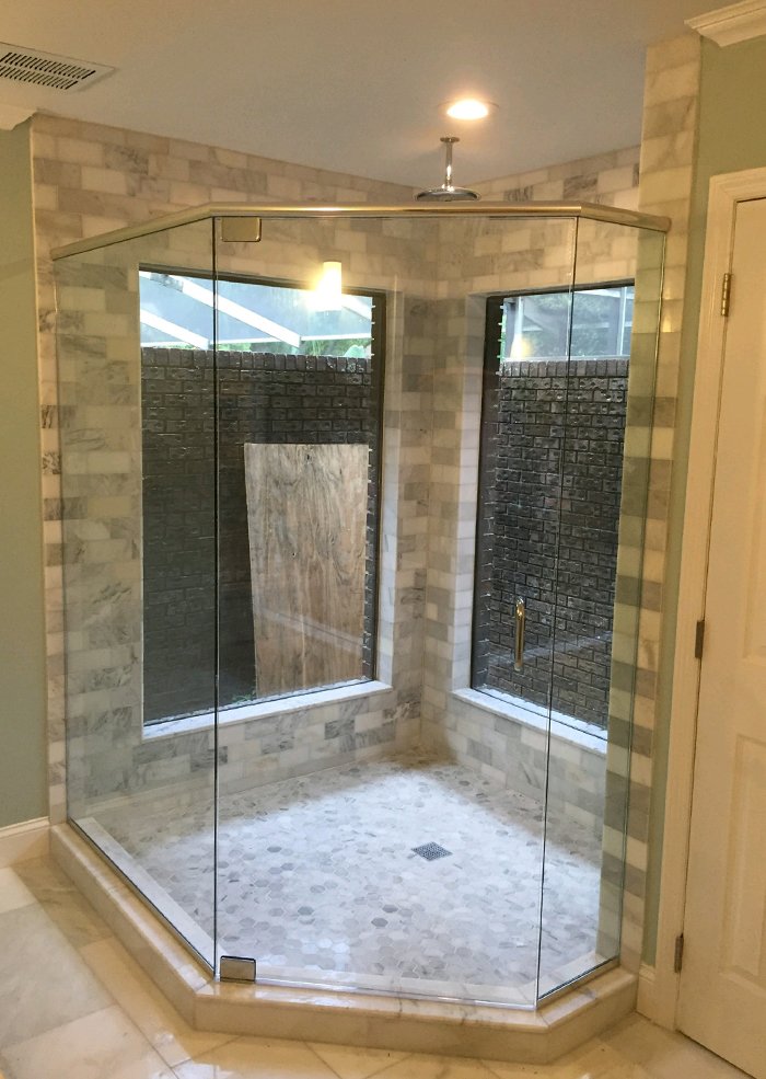 Framed Shower Doors | Glass Shower Doors | Lakeland, FL