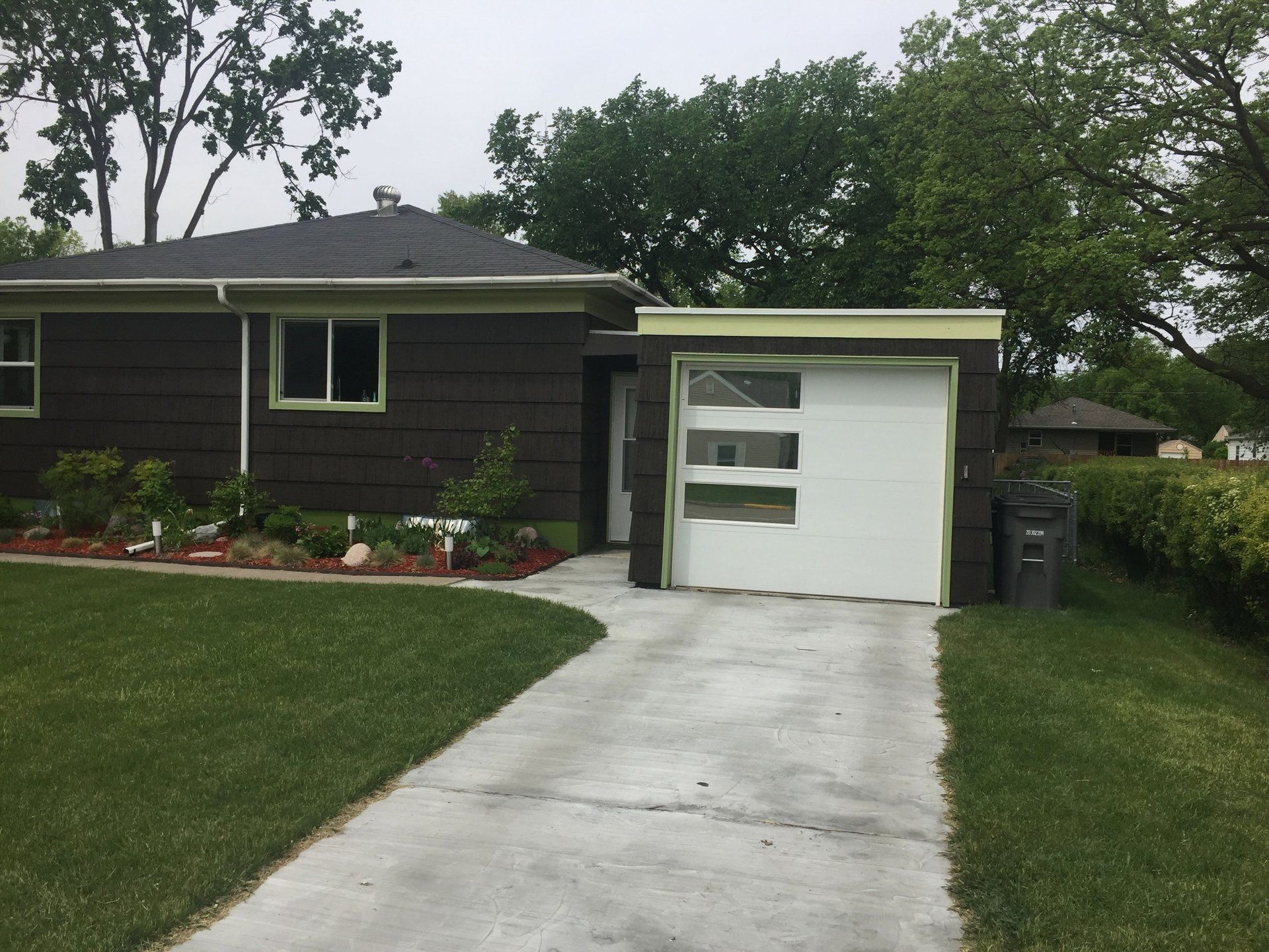 Garage Door Gallery | Fargo Garage Floors & Doors