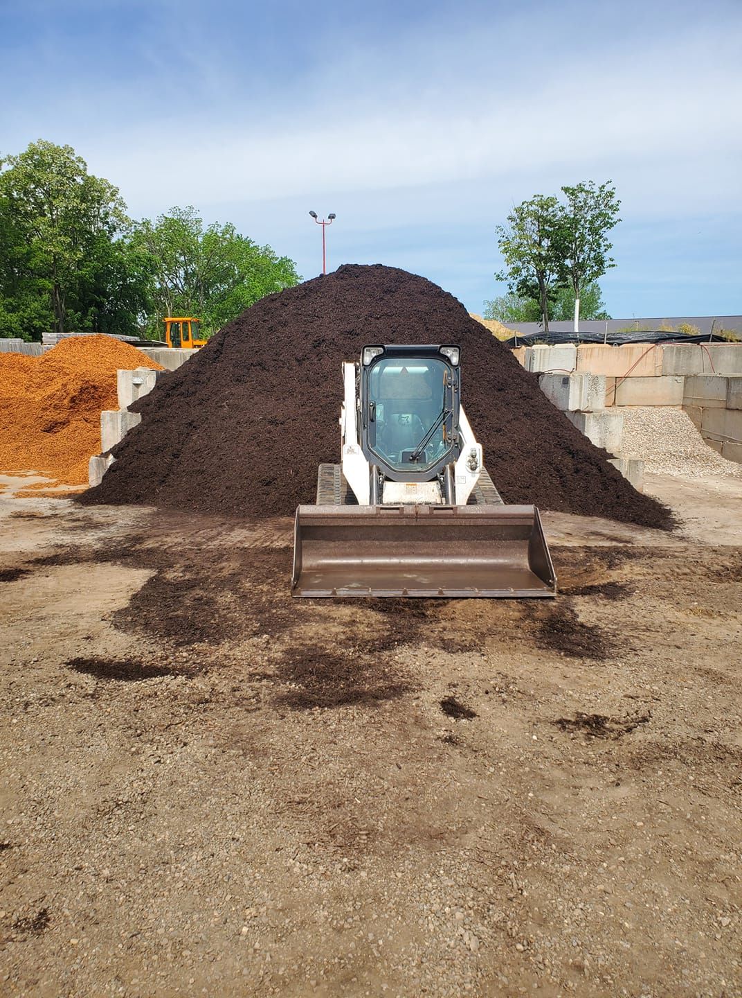 Quality Mulch Options | Milton, WI