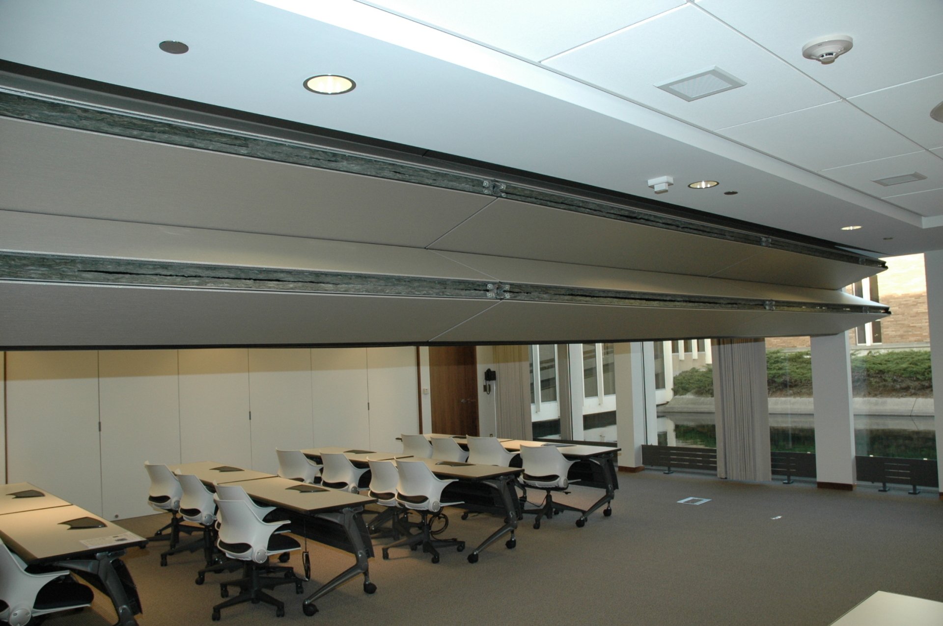 JWC Building Specialties Inc Folding Panels and Glass Walls Projects ...