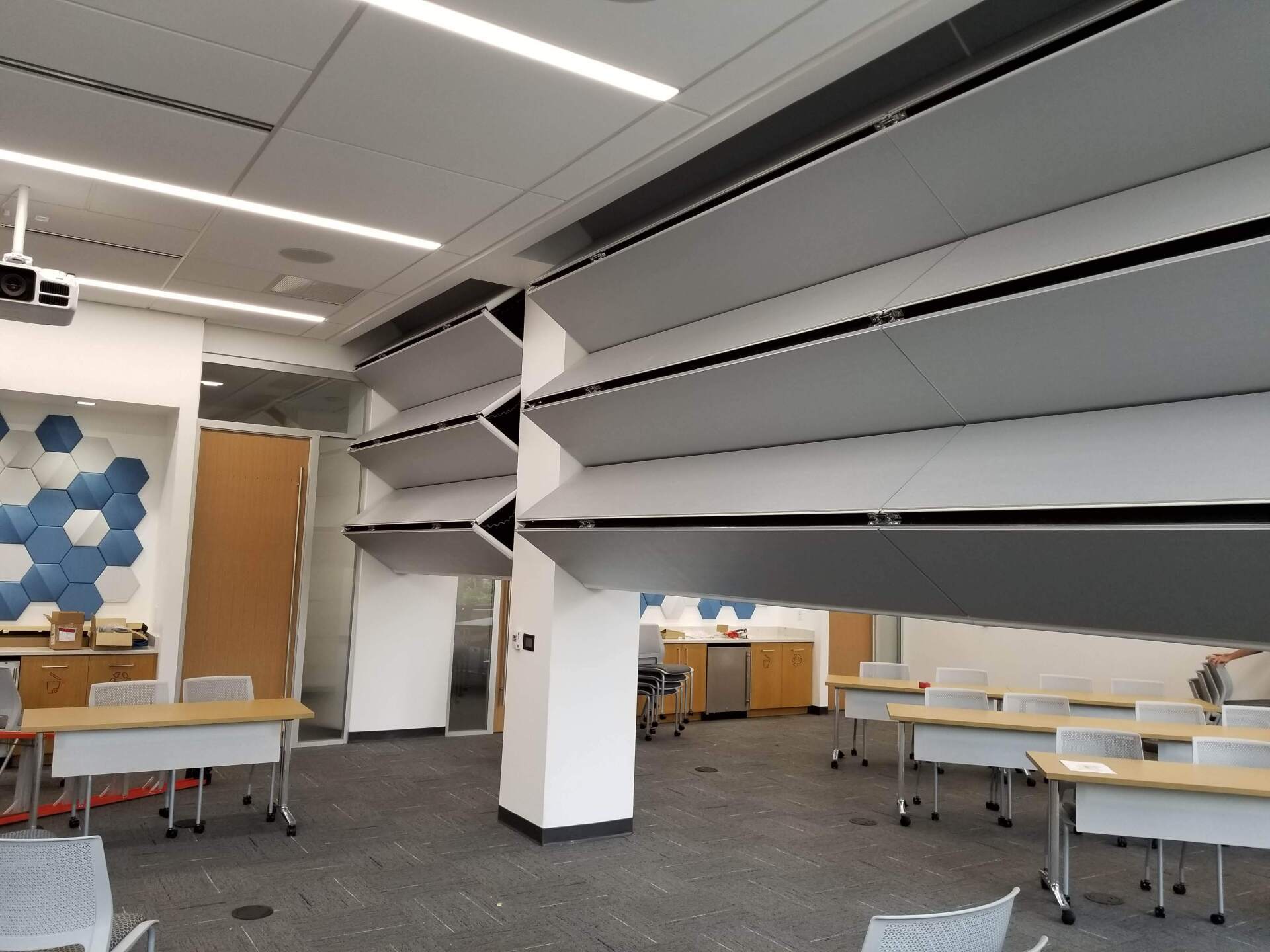 JWC Building Specialties Inc Folding Panels and Glass Walls Projects ...