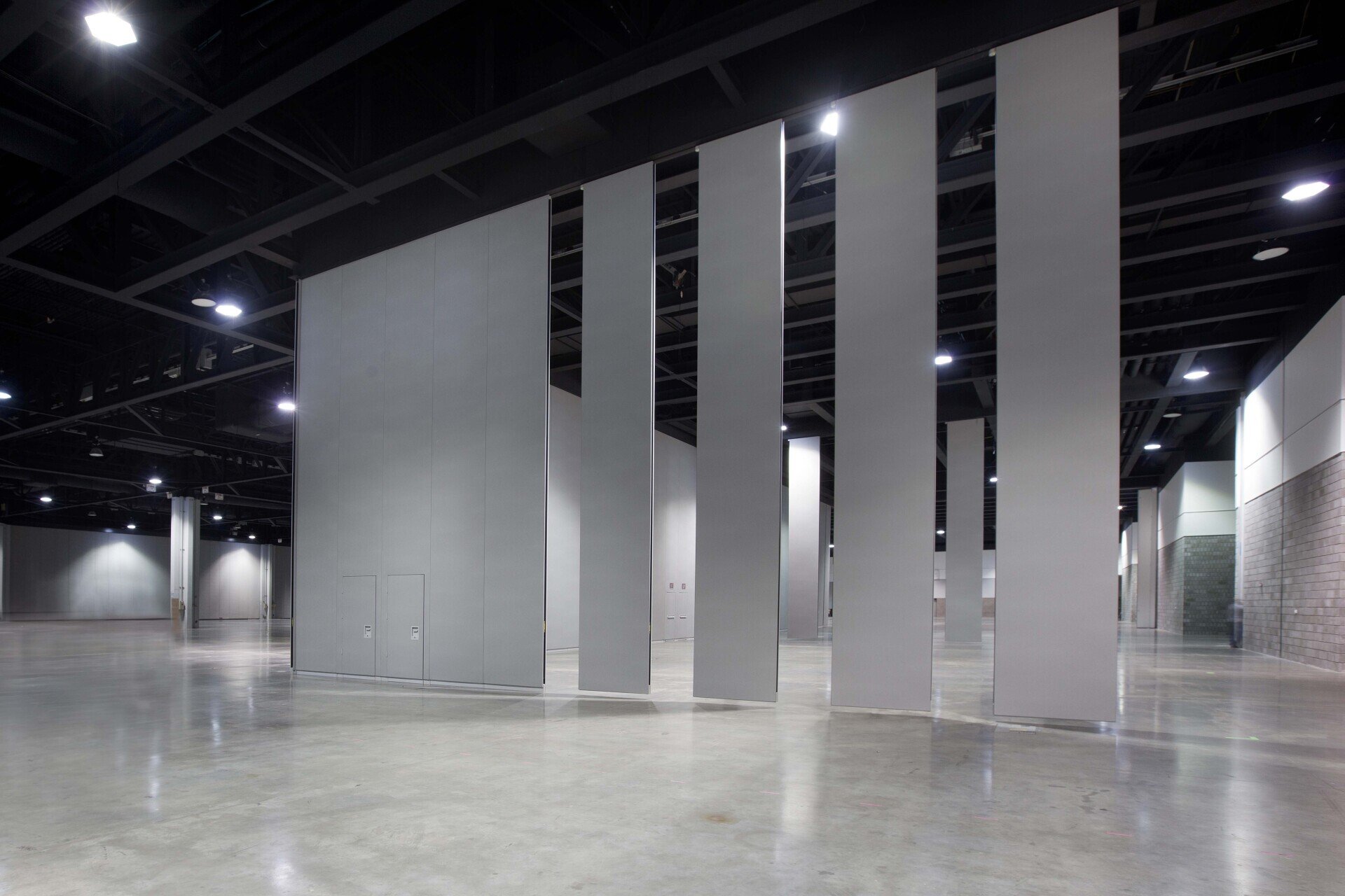 JWC Building Specialties Inc Folding Panels and Glass Walls Projects ...