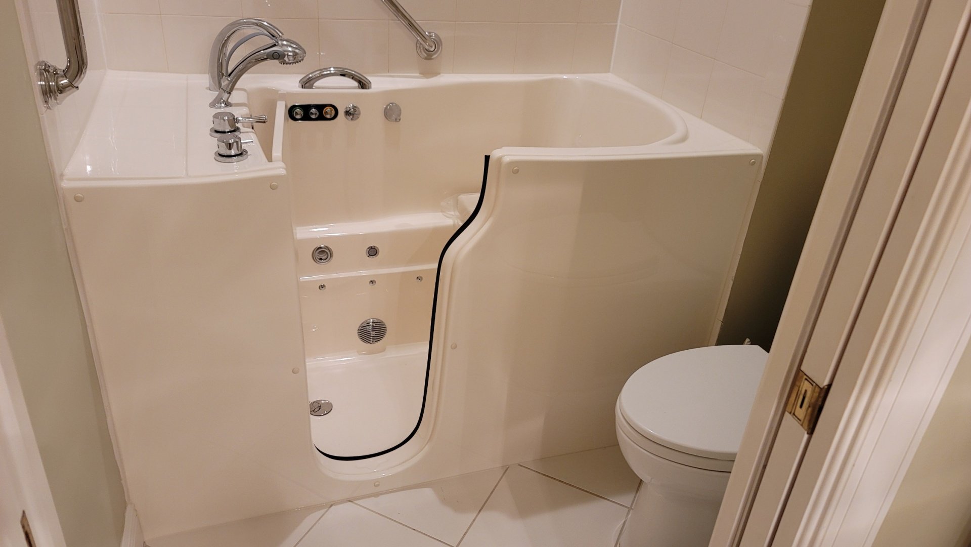 Walk-In Bathtub Install Gallery