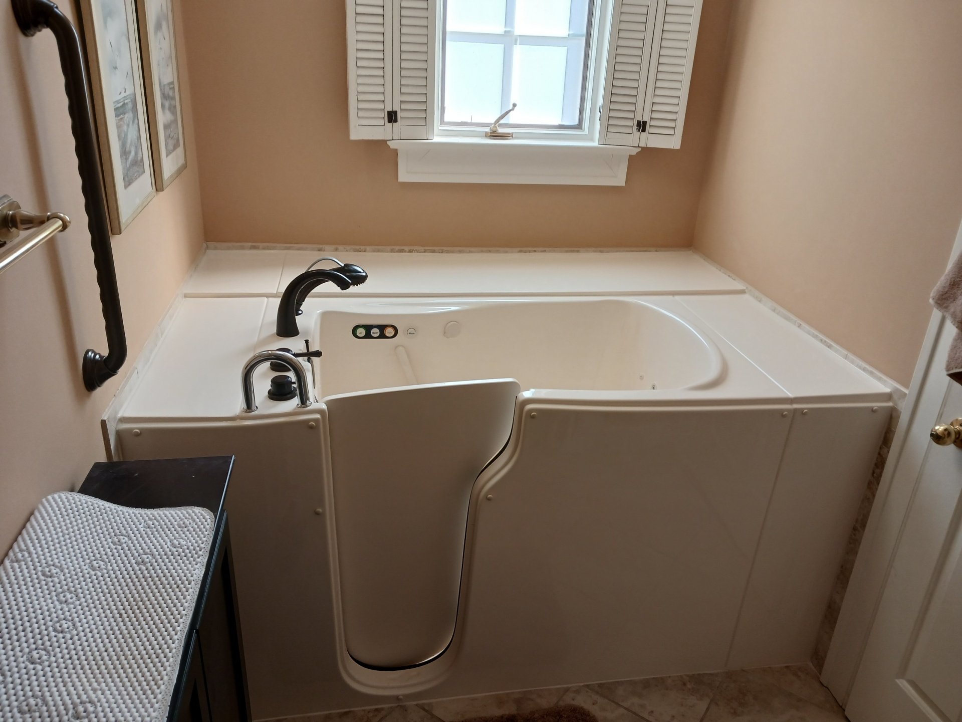 Walk-In Bathtub Install Gallery