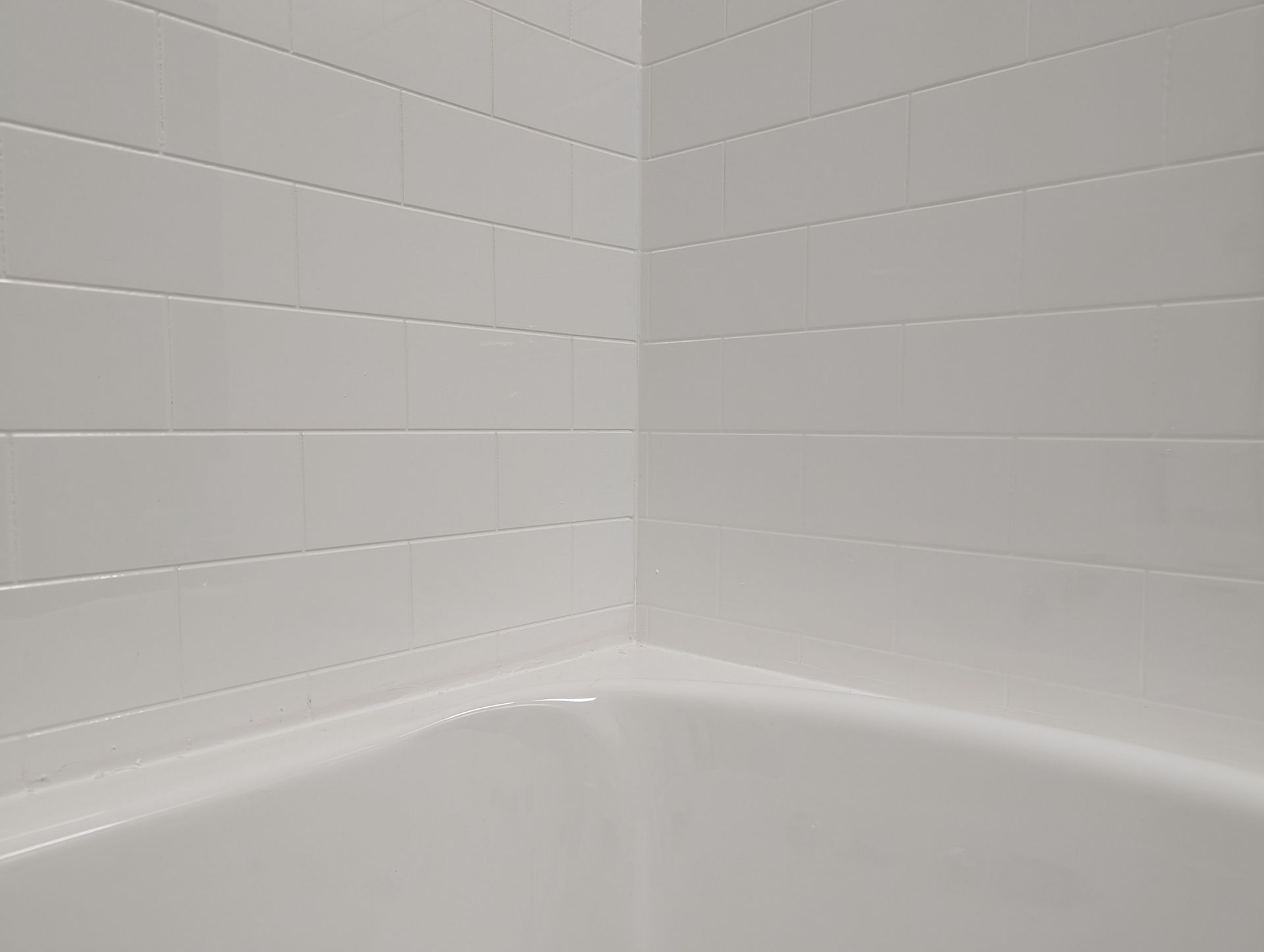 Walk-In Tubs Wall Surrounds | Boca Walk-In Tubs