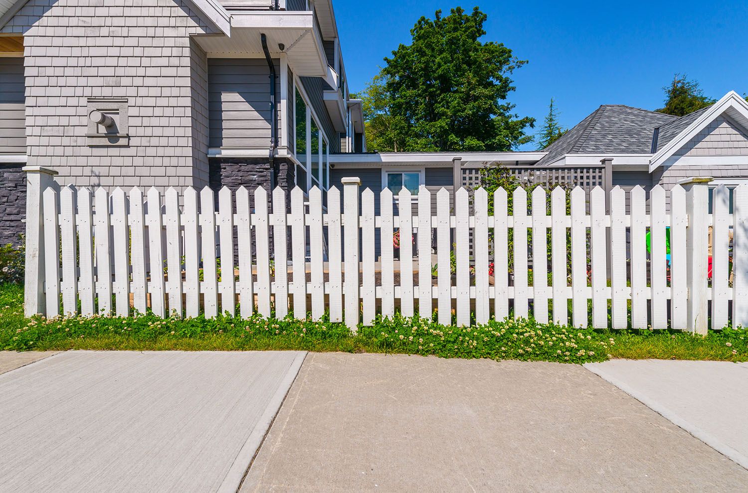 Fencing Services | Omaha Decks Plus Fences | Omaha, NE