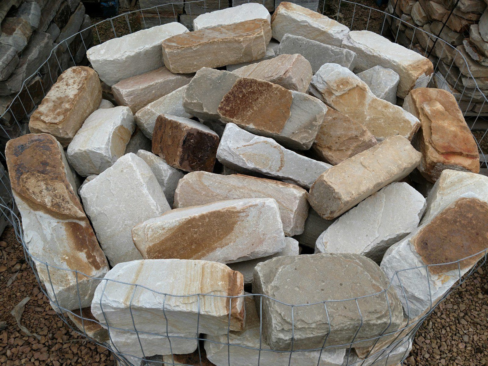 Natural Wall Stone & Edgers | Jordan, MN