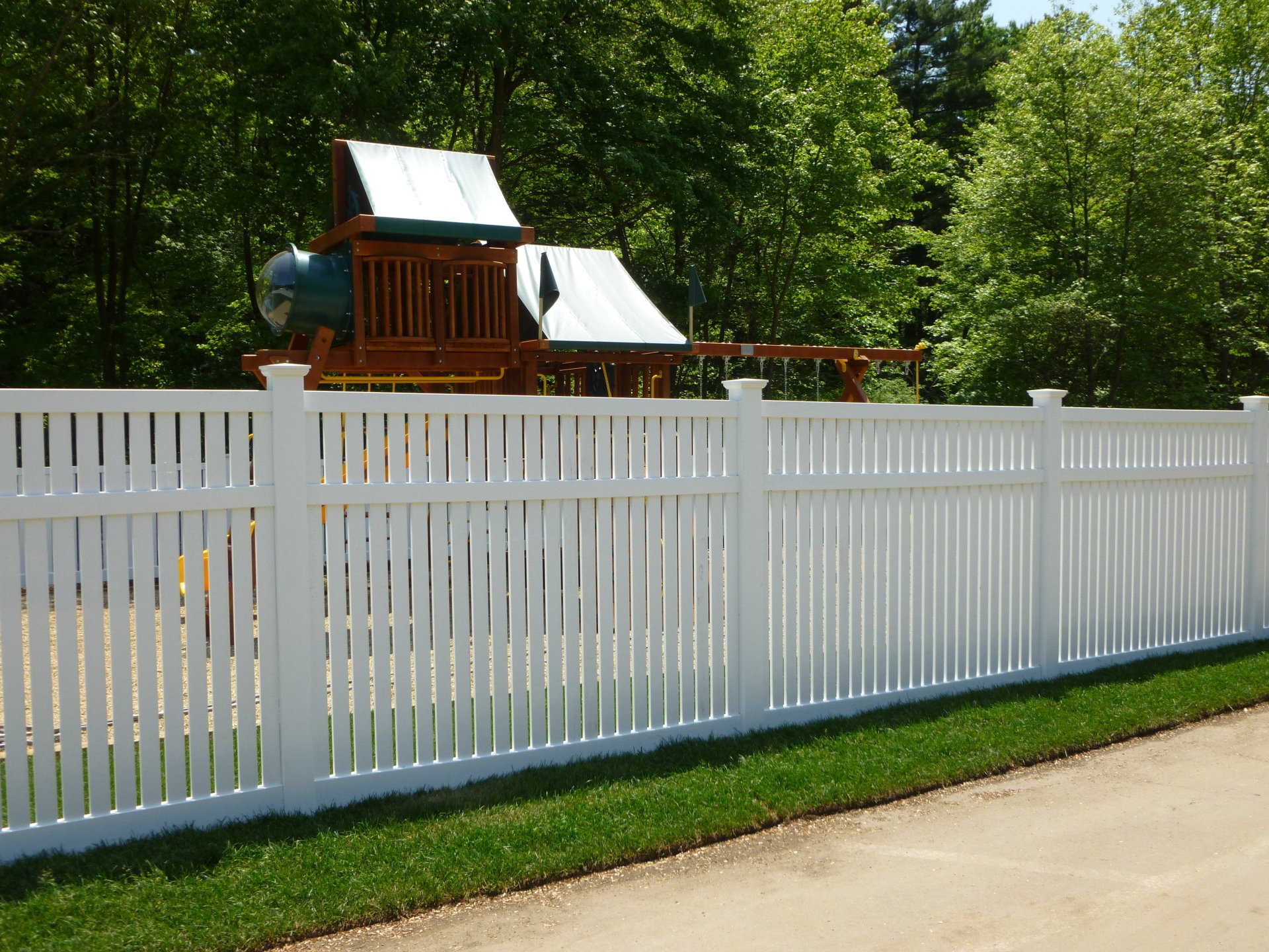 Vinyl Fences | PVC Fences | North Billerica, MA