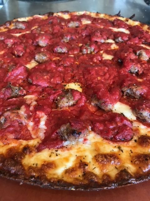 Roscoe's Pizza | Pizza Restaurant | Cedar Rapids, IA