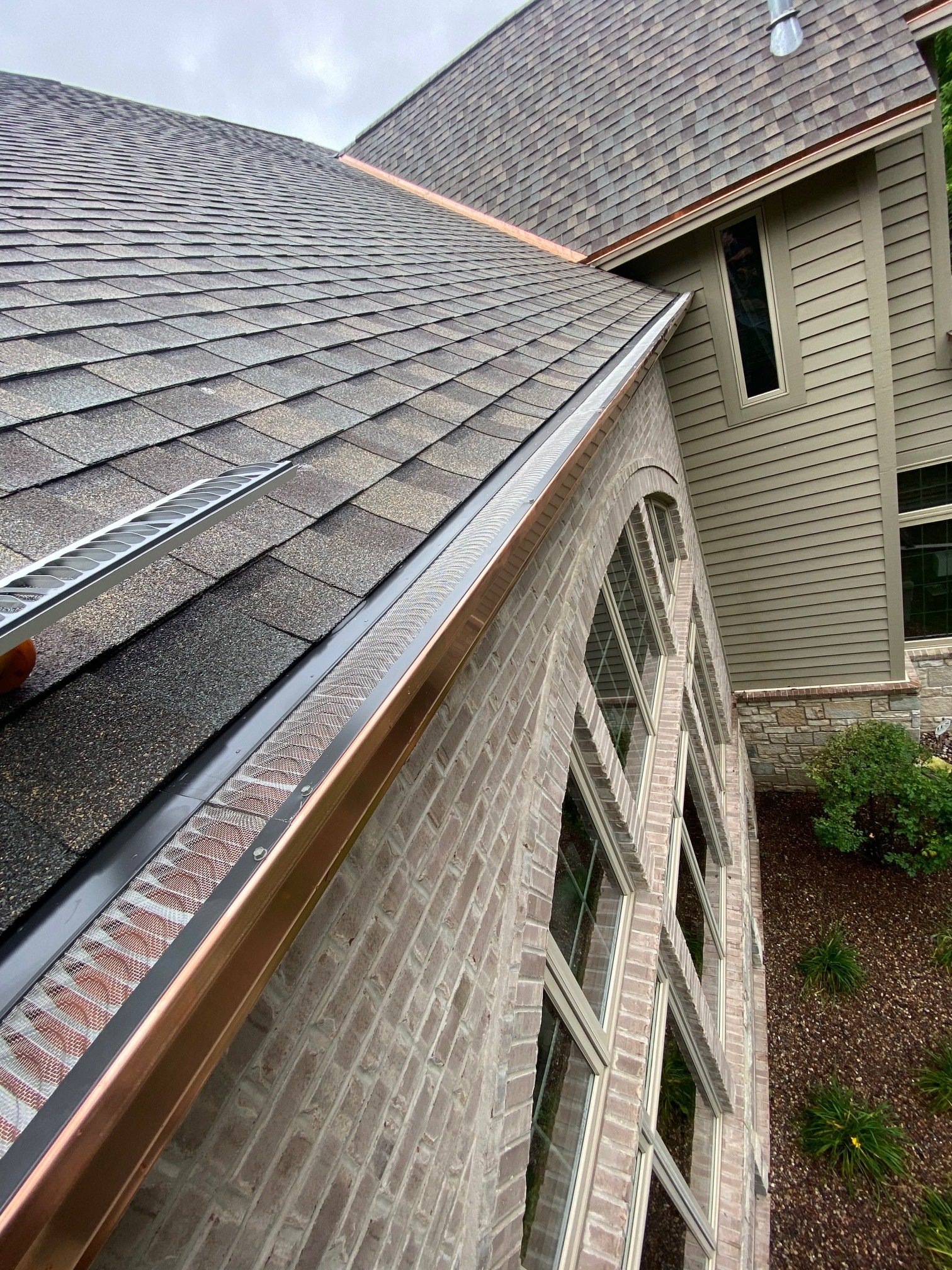 D & W Seamless Gutters Gallery | Hartford, WI