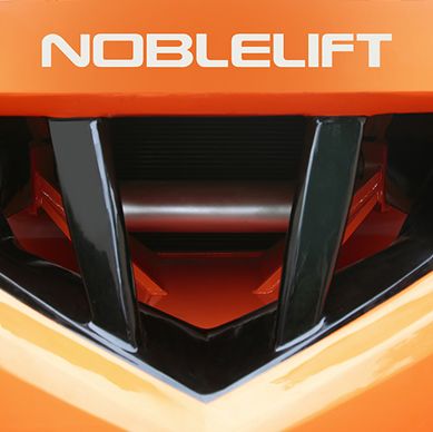 RT Series 2WD/4WD Diesel Rough Terrain Forklifts | Noblelift