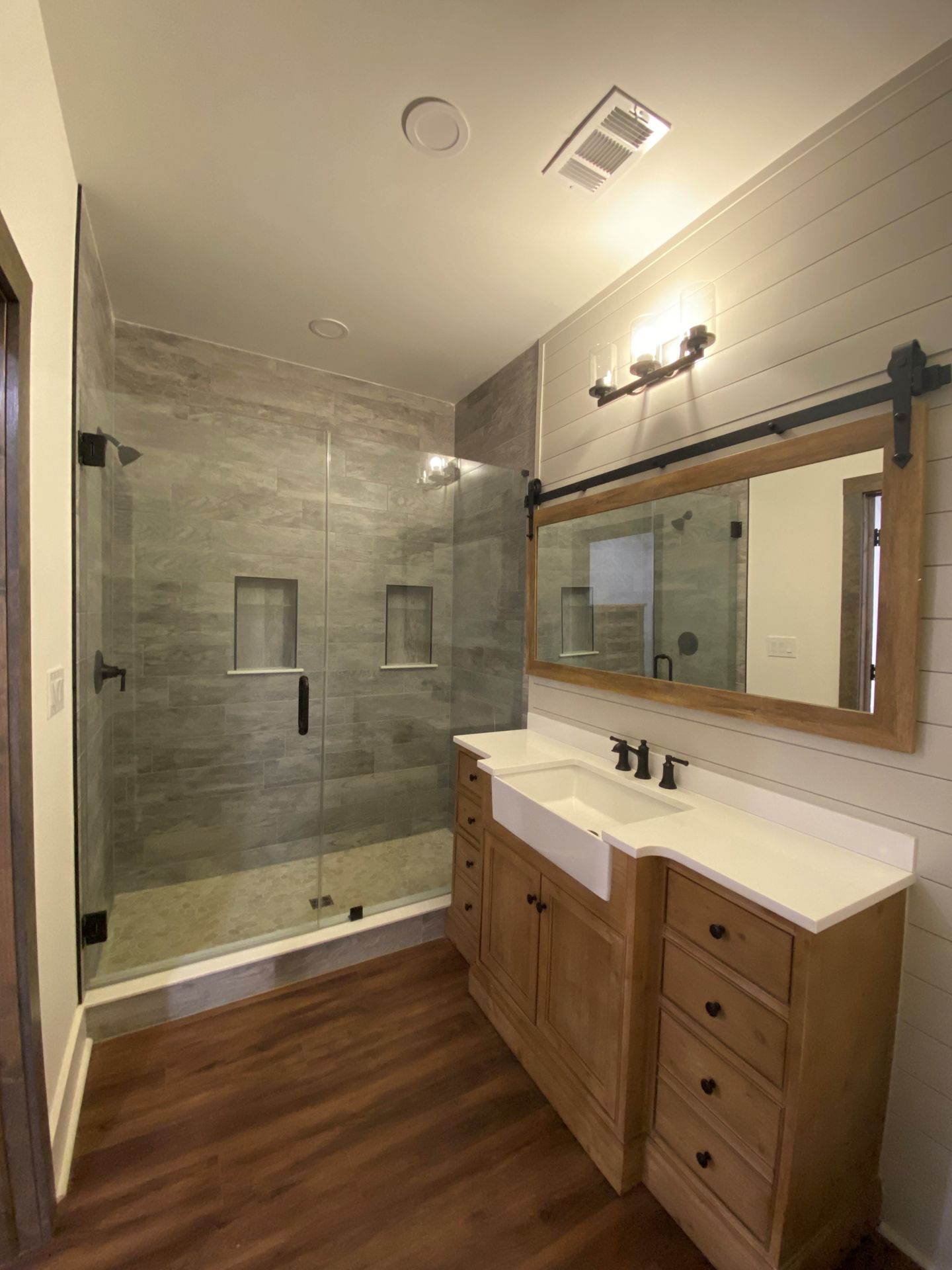 Gallery | Custom View Contracting
