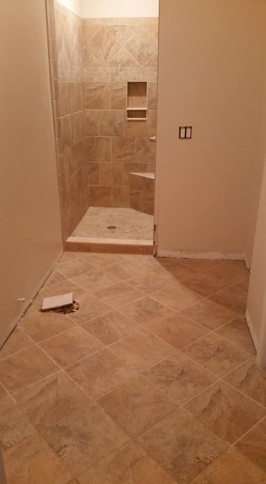 Shower Gallery | Tropical Tile and Stone