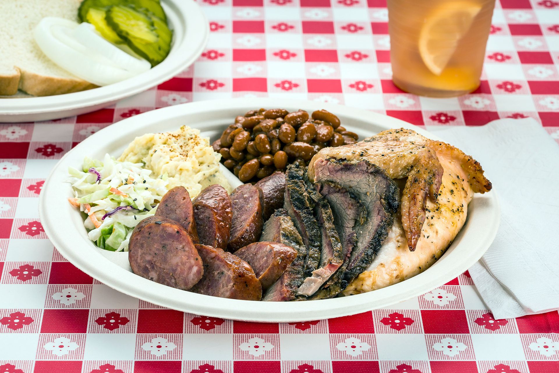 Mouthwatering BBQ Menu | The Green Mesquite BBQ & More