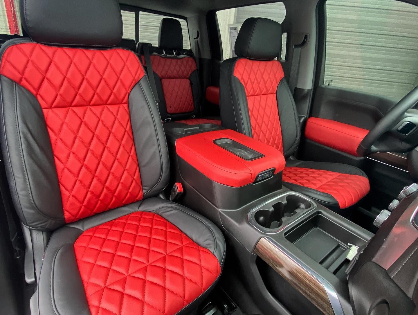 Auto Accessories Gallery | Auto Accessories Unlimited