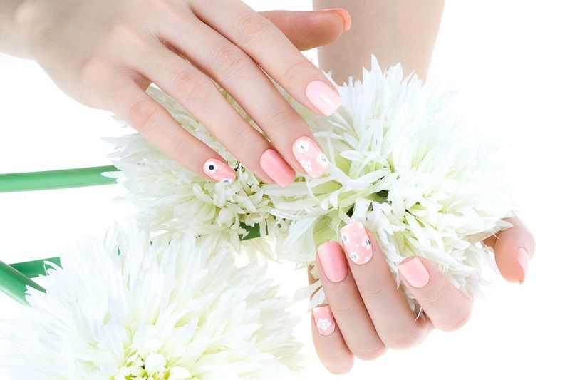 Nail Salon in Louisville, KY | Cali Nails