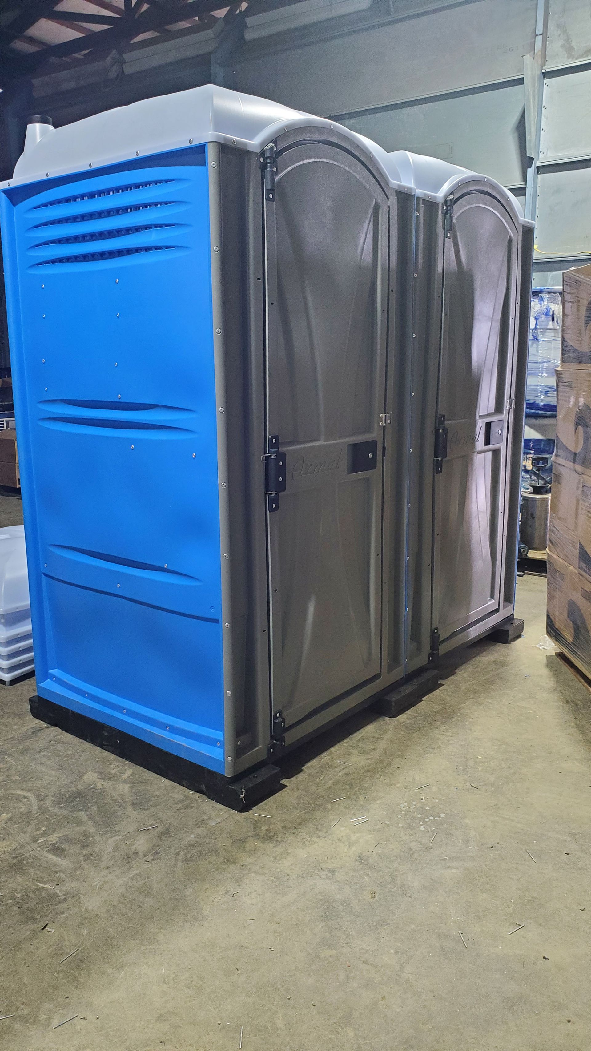 Rental & Cleaning | R&R Portable Restrooms | Coos Bay, OR