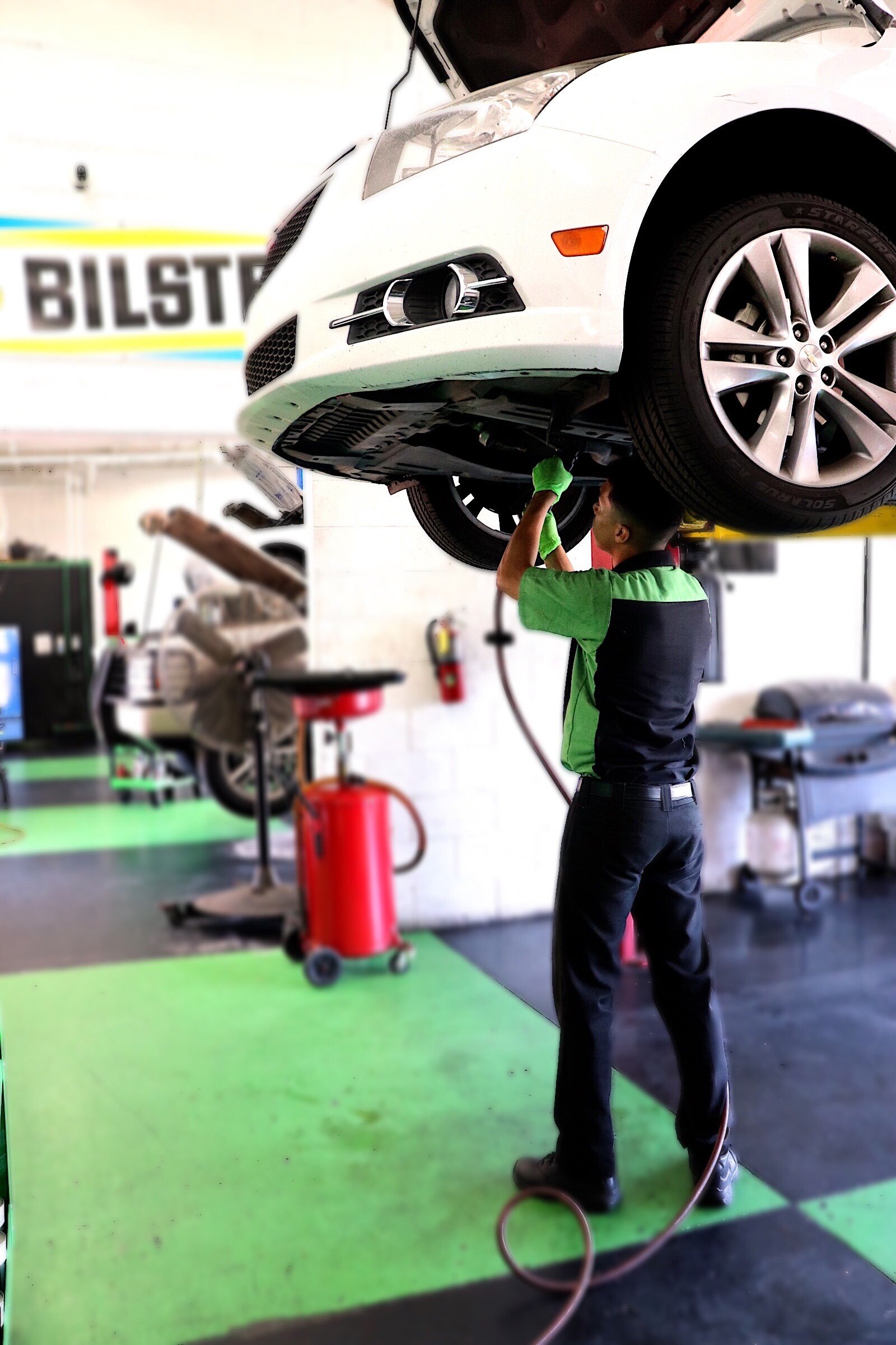 European Automotive Repair Mechanics In Chandler, AZ | Huffs Automotive