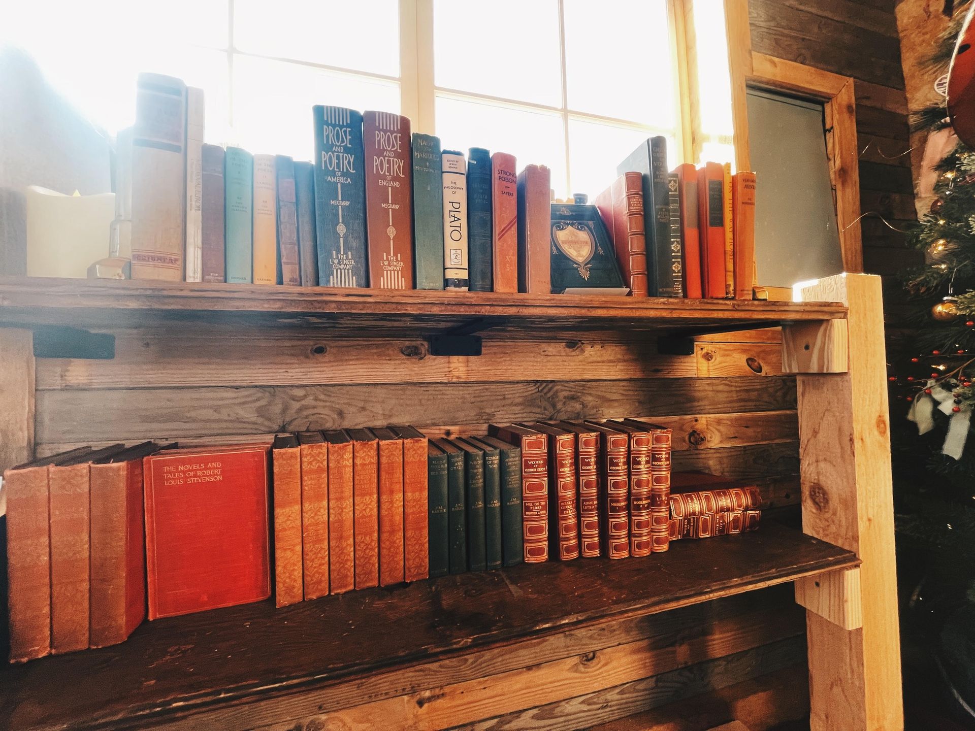 Inkling Books Gallery | Spring Branch, TX