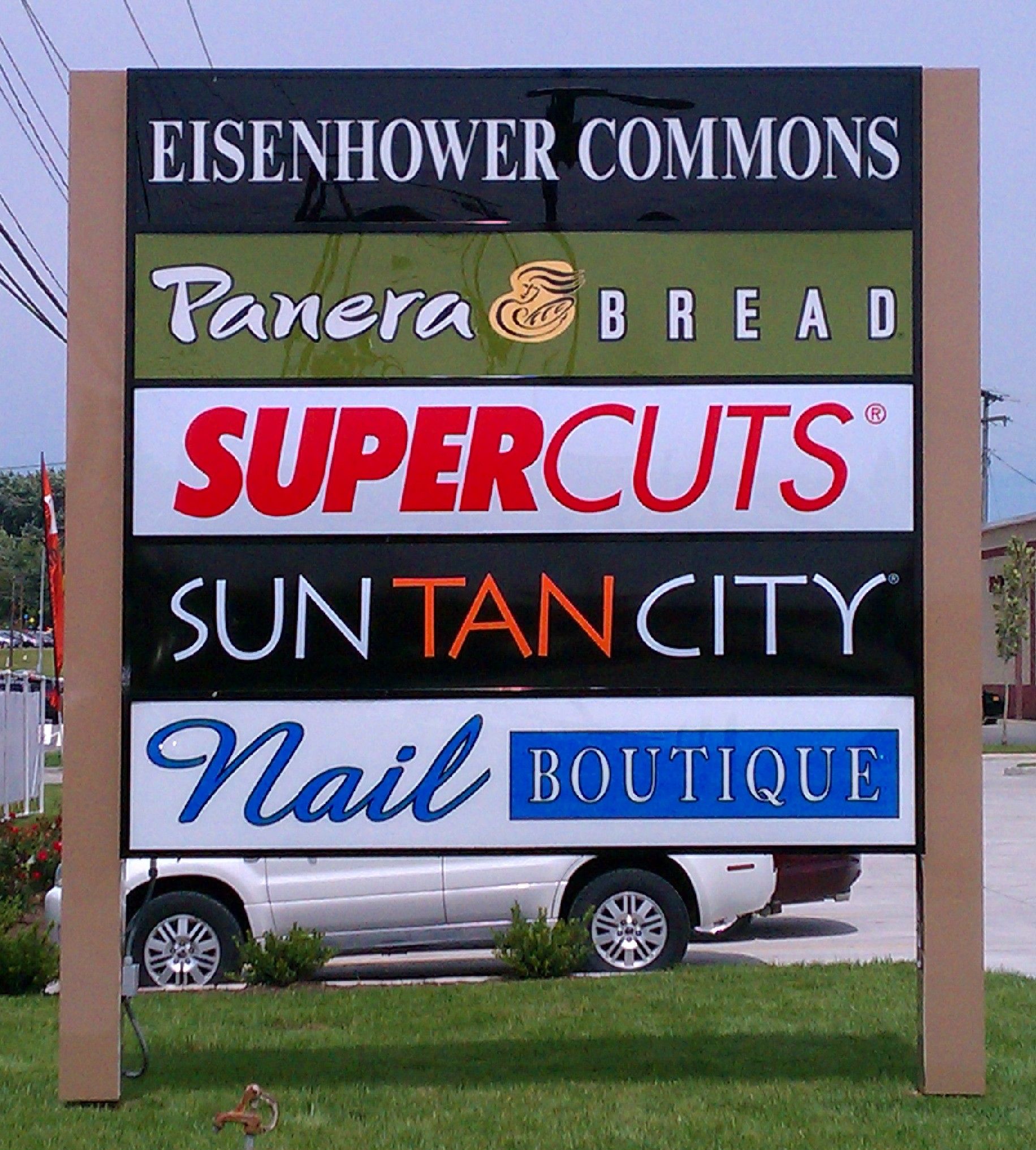 Lighted and Pole Signs | Beckley, WV