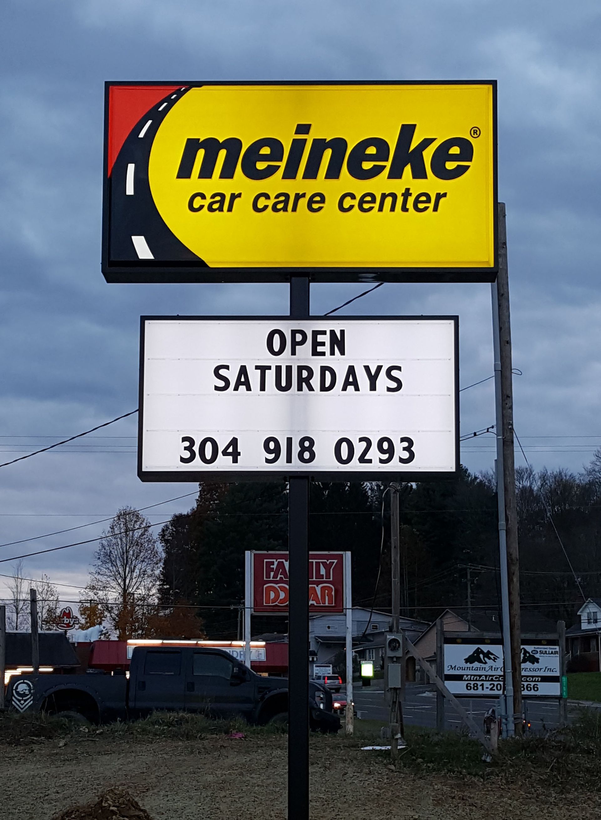 Lighted and Pole Signs | Beckley, WV