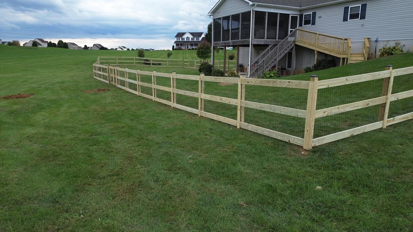 Fence Contractor Martinsburg | Charles Town | Leon Fence