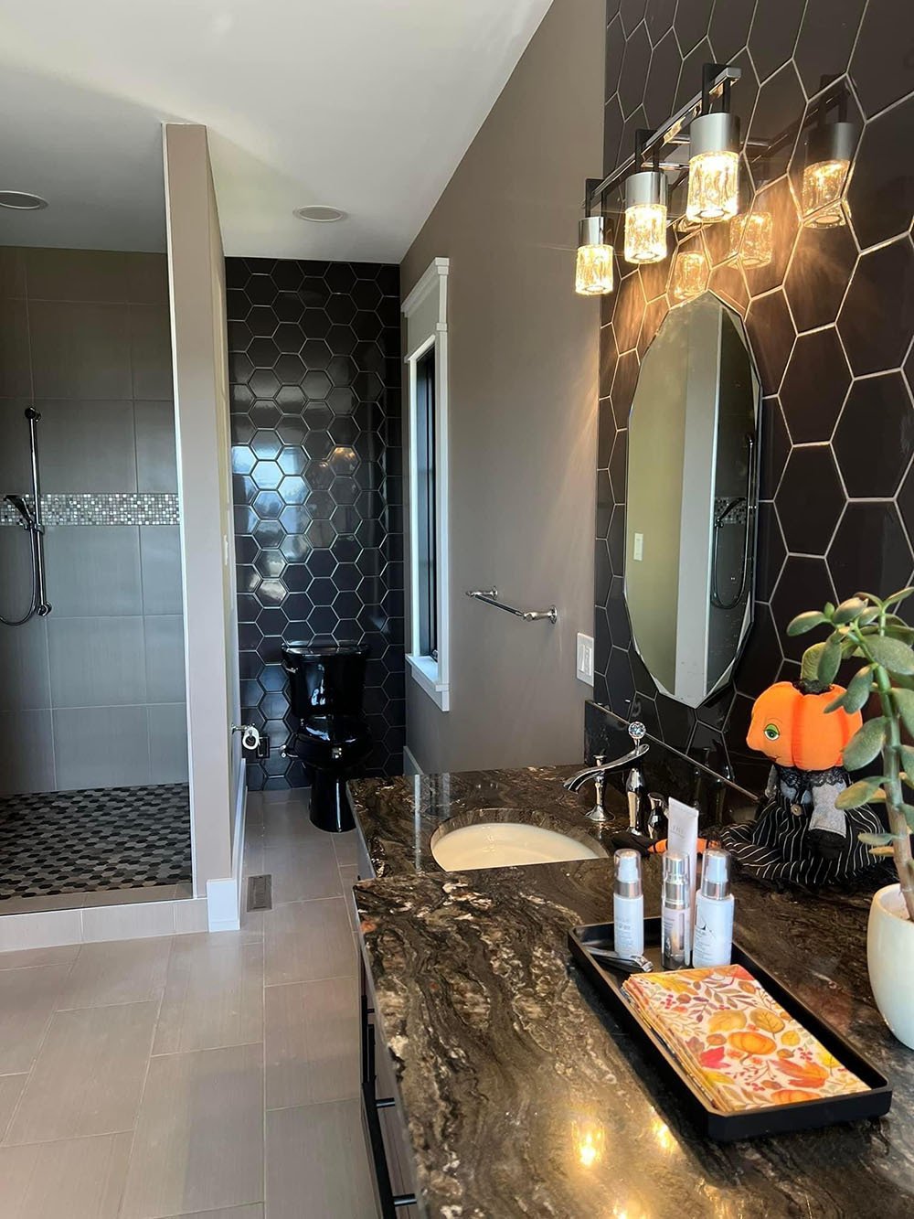 Tile Showroom | Tile Distributors of America Wilkes Barre PA