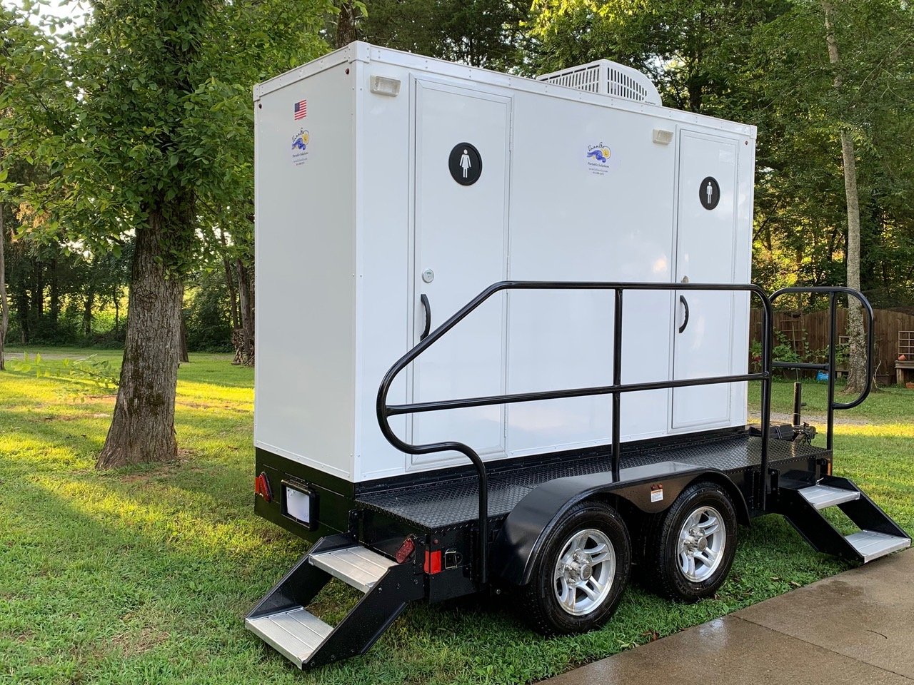 Luxury Restroom Trailer Rental Nashville, TN | VannGo