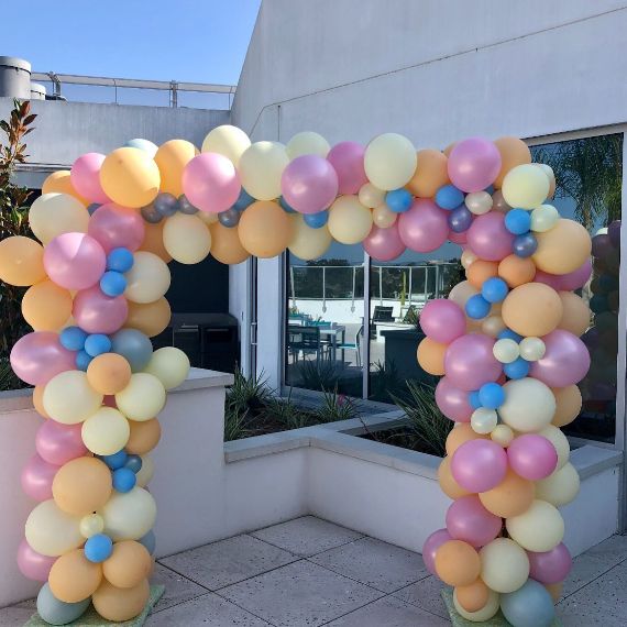 Balloon Column Arrangement | Capistrano Beach, CA