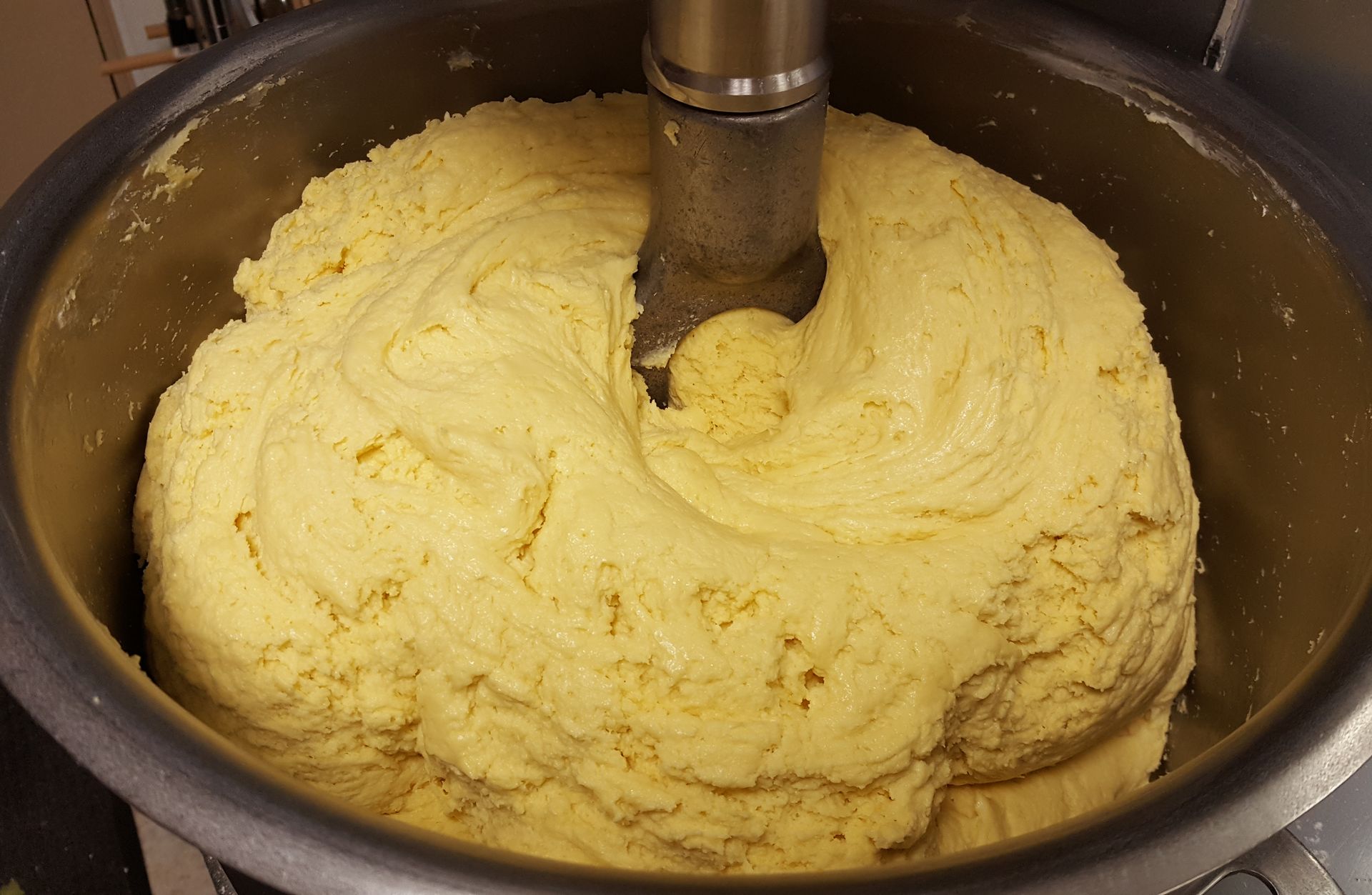 Cake Flavors and Fillings | Creations By Laura Bakery & Café