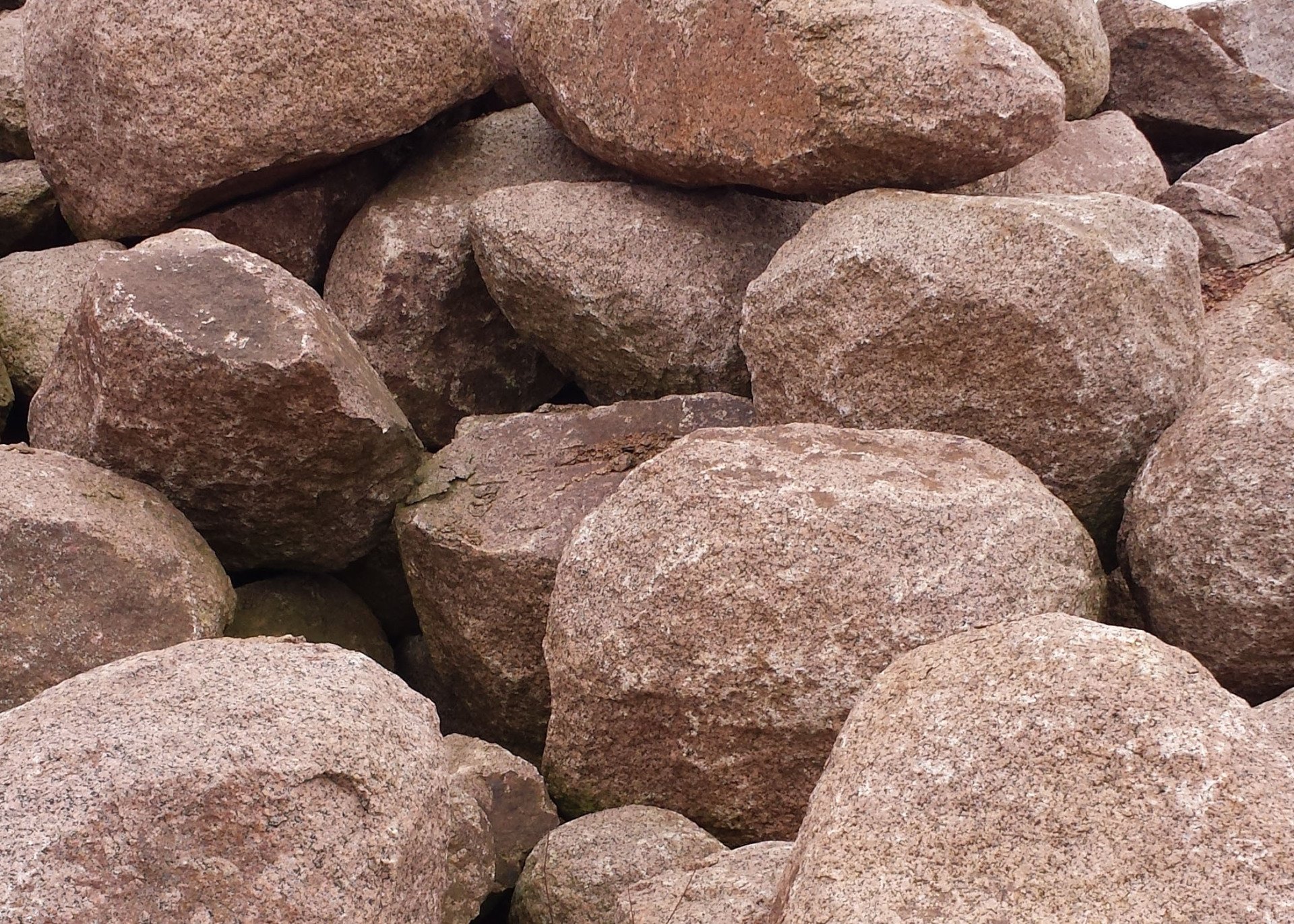 Landscape Boulders | Cobbles | Mosinee, WI