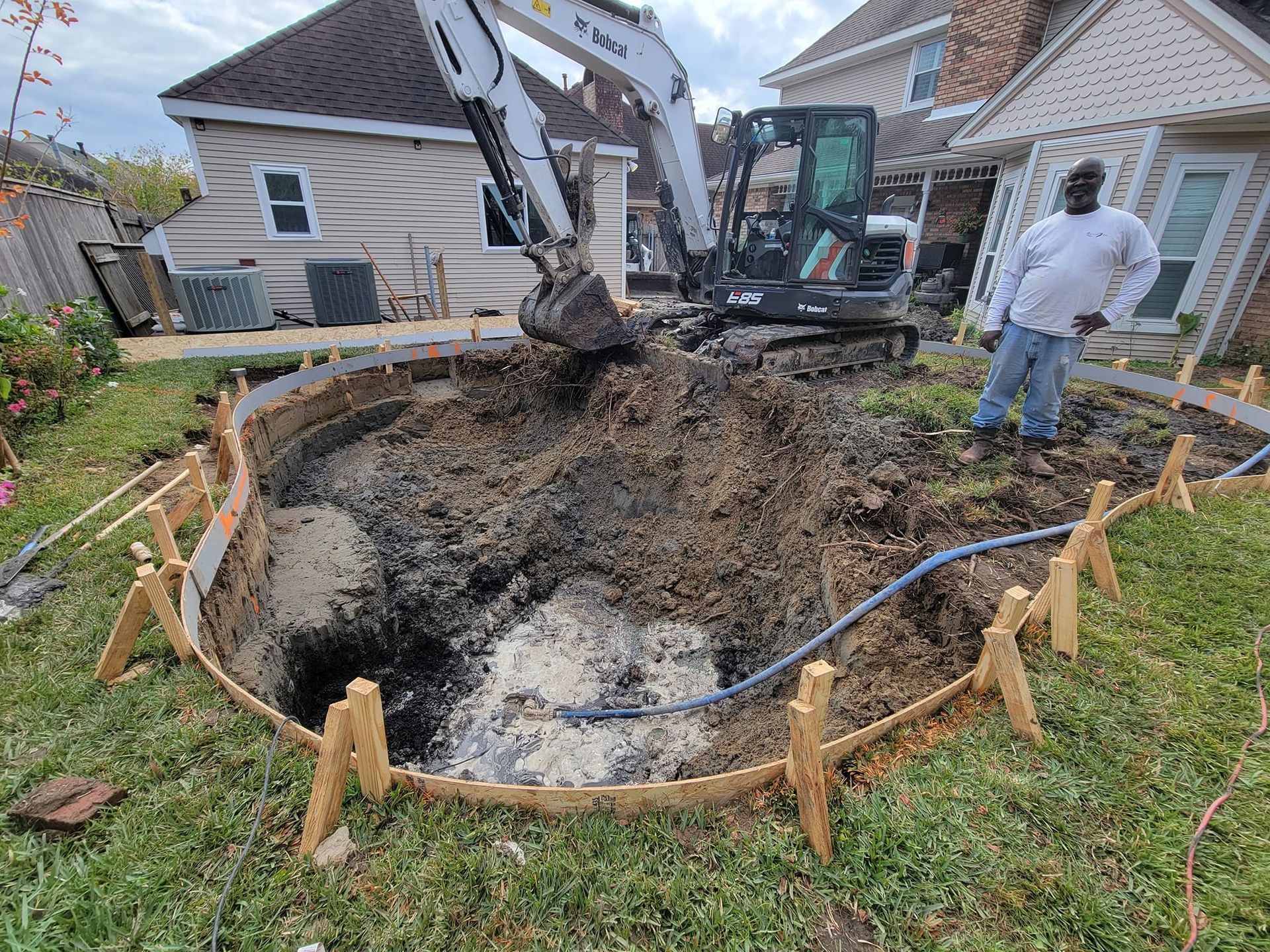 Excavation & Plumbing Gallery | LA Pools & Spas