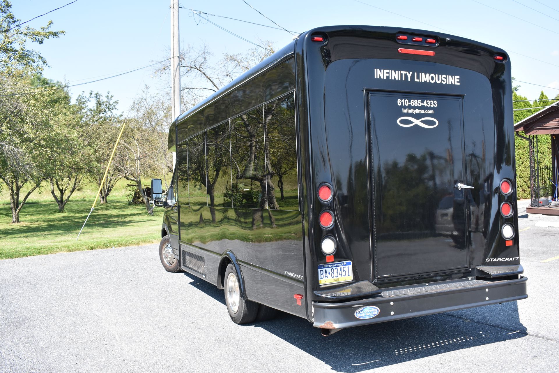 Limo Buses | Infinity Limousine