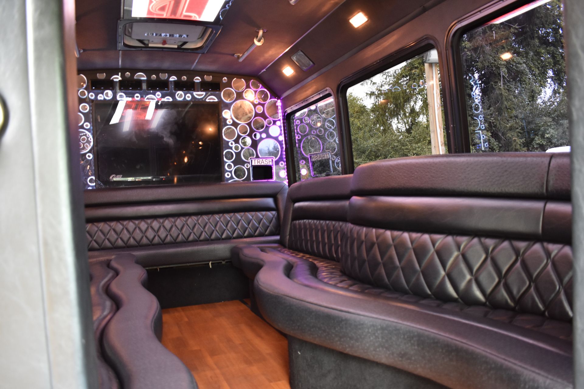 Limo Buses | Infinity Limousine