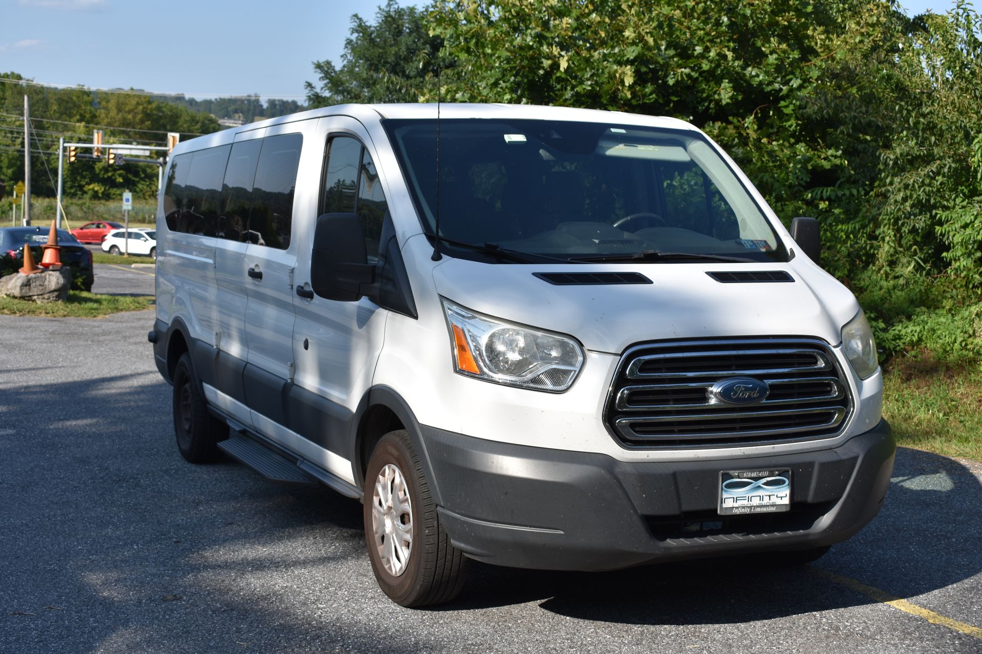 Transit Vans/Passenger Vans | Infinity Limousine
