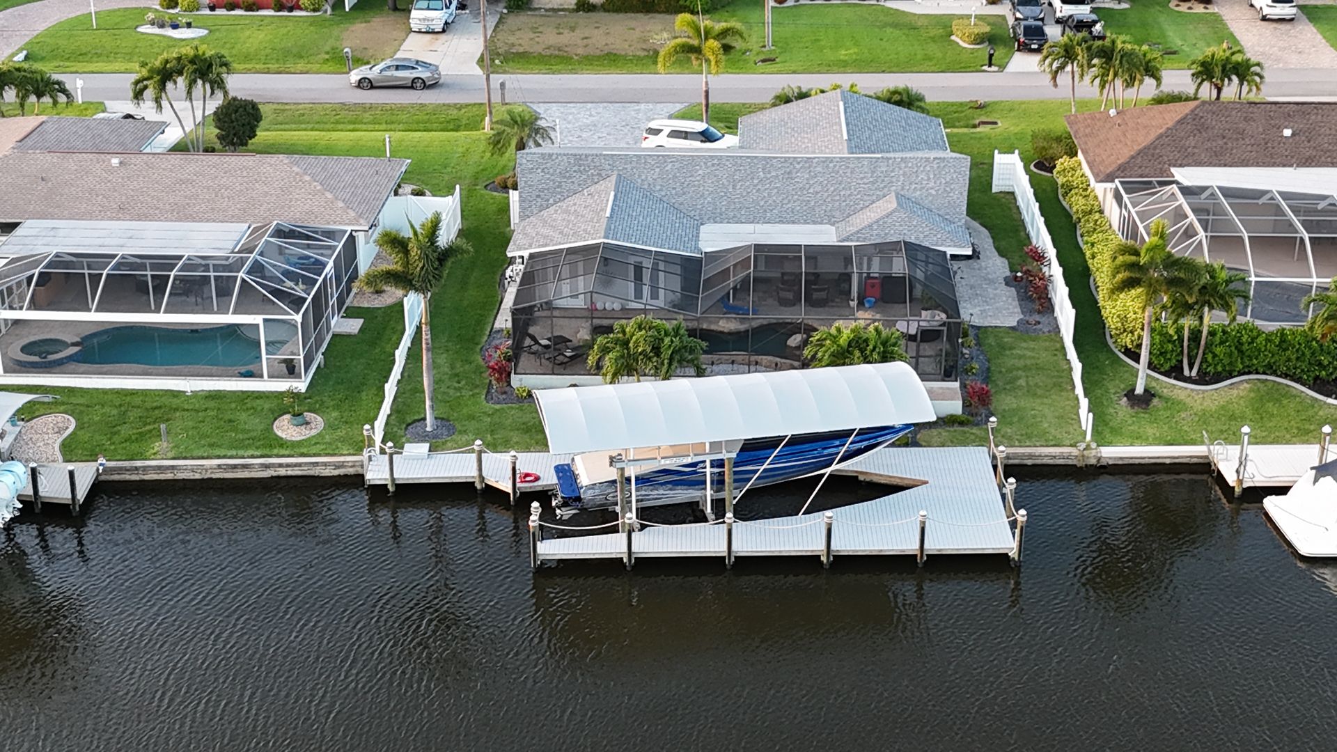 Dock Builder Sanibel, FL | Shoreline Docks & Lifts