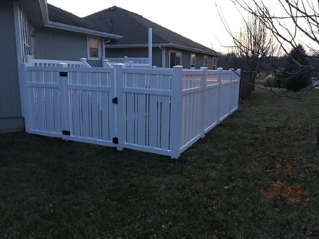 Photo Gallery | Kansas Fencing, LLC.