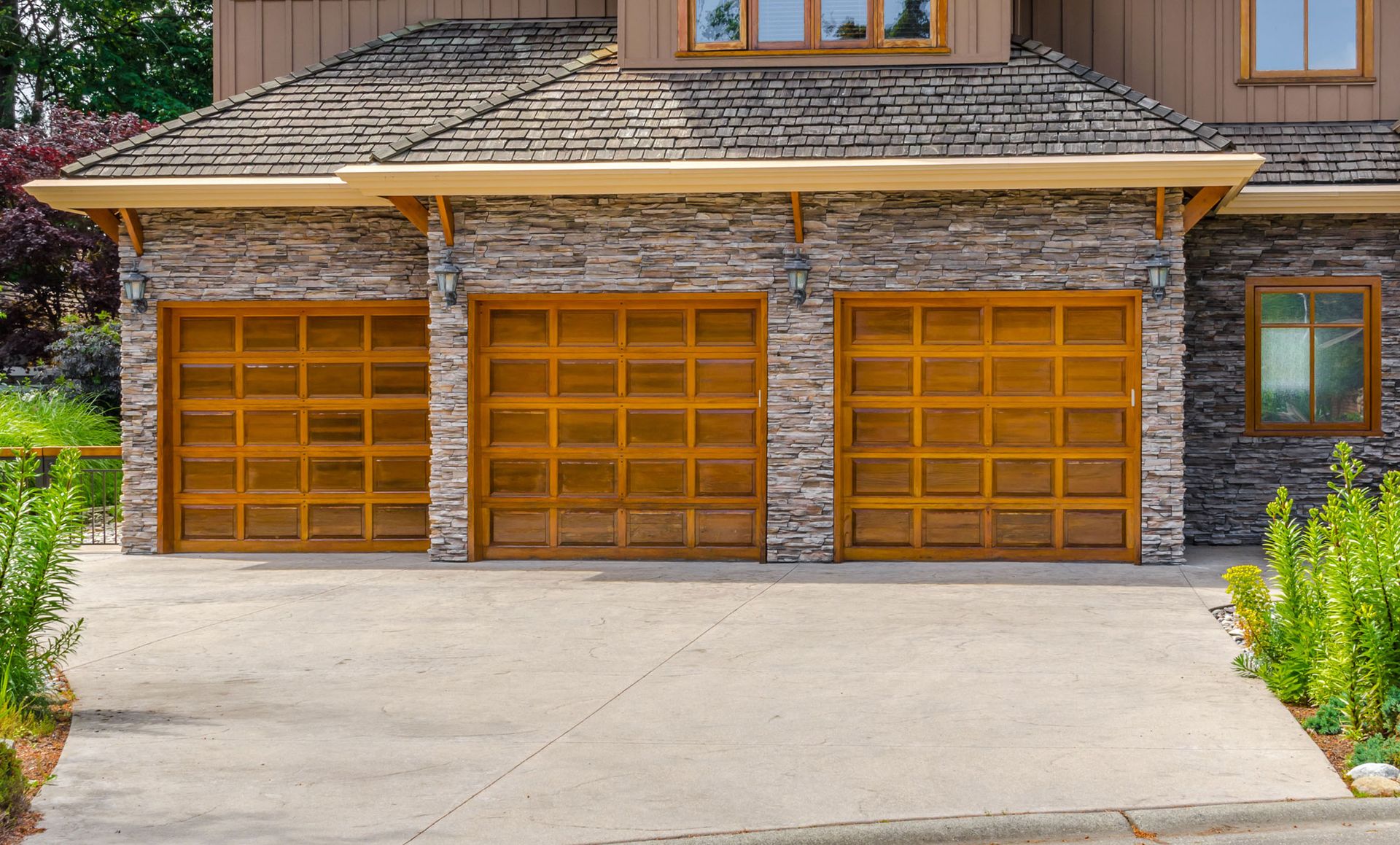 Garage Door Companies Bethel Park, PA | Davis Garage Doors