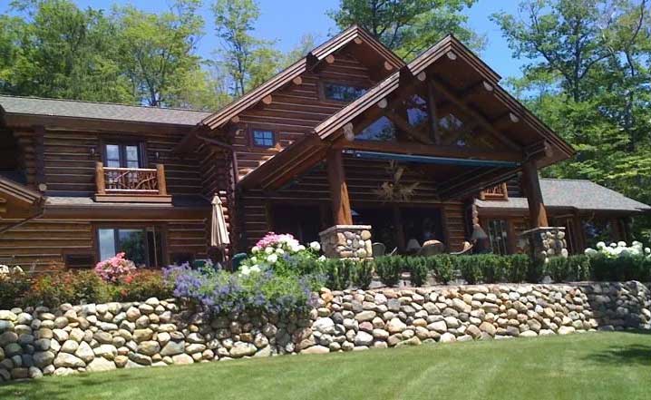 Log Home Finishing and Refinishing | Commerce, MI