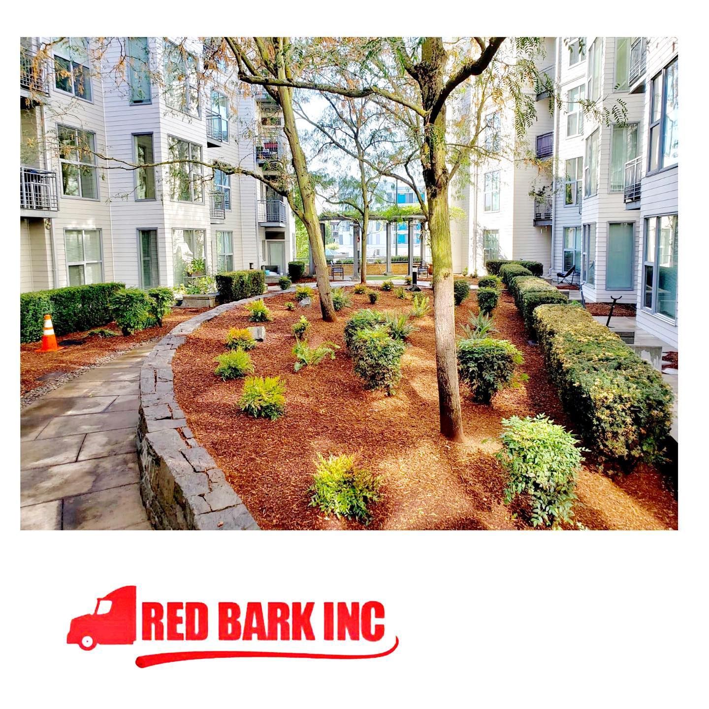 Bark Dust Portland, OR | Red Bark Inc