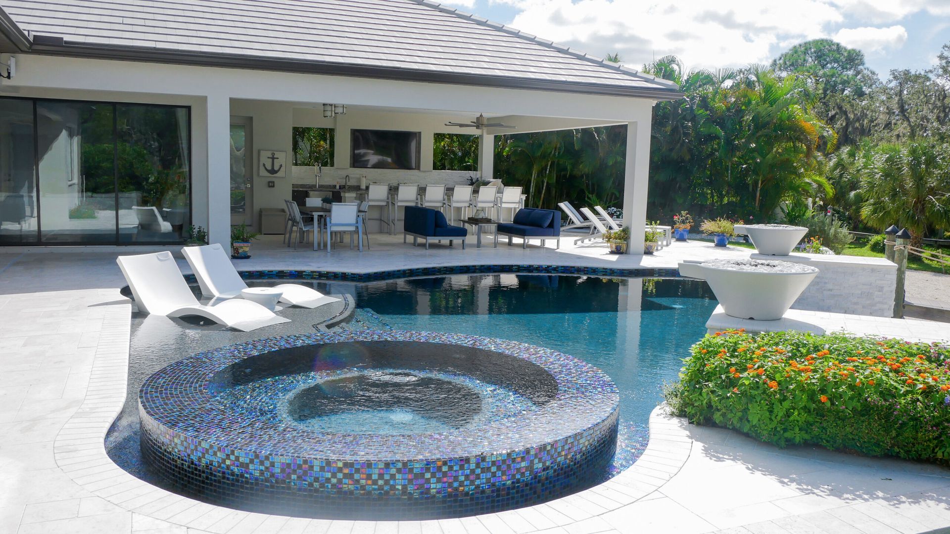Local Pool Companies Sarasota, FL | Landis Pools