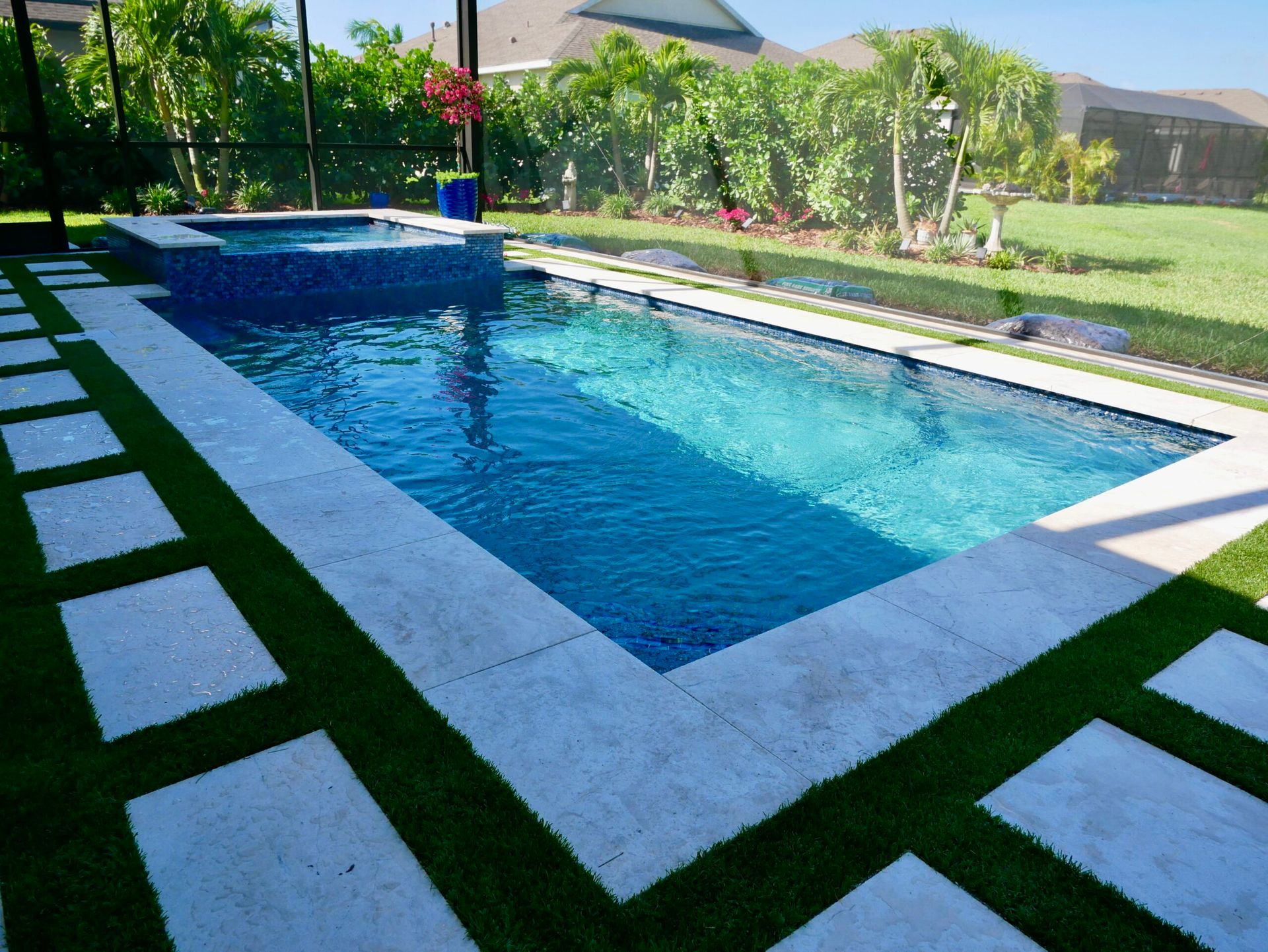 Local Pool Companies Sarasota, FL | Landis Pools