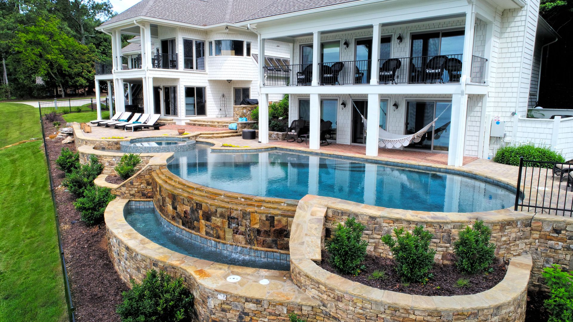 Gallery | Aqua Design Pools & Spas